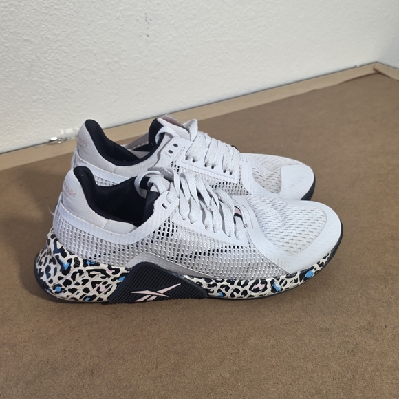Reebok | Shoes | Reebok Galaxy 5 Womens Sz 6 White Athletic Running ...